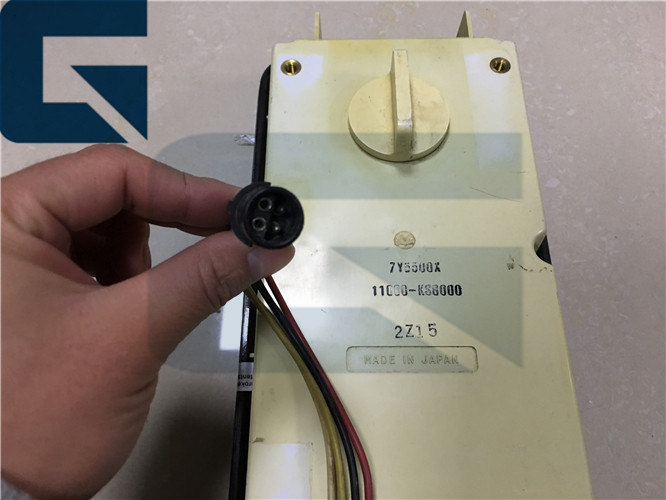 320 E320 Excavator Accessories 7Y5500 Monitor LCD Display Panel 7Y-5500